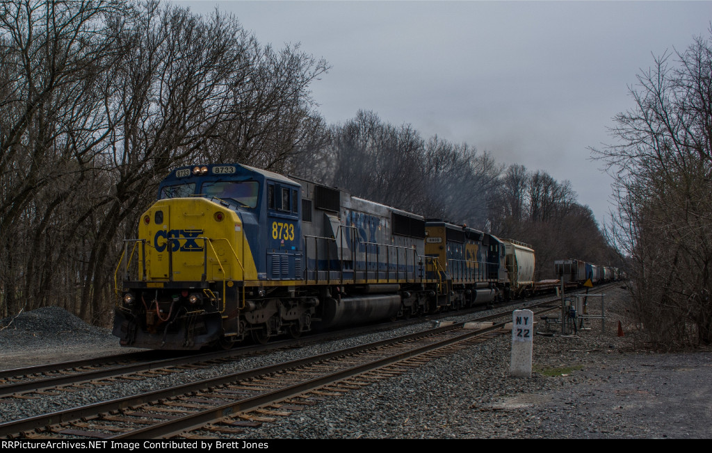 CSX Q633